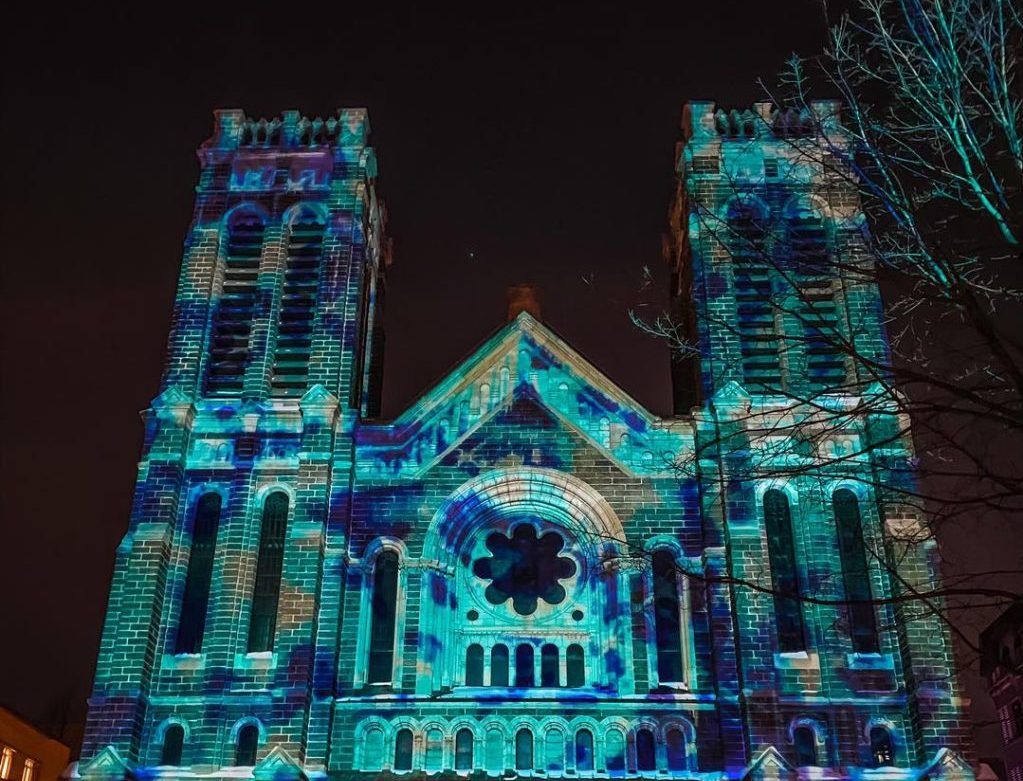 La saison de l'imagin'ÈRE décore le quartier Saint-Roch – Le Carrefour ...