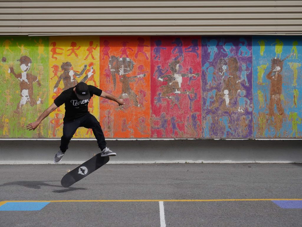 Teorem-art skateboard : des skates 100% québécois – Le Carrefour de Québec