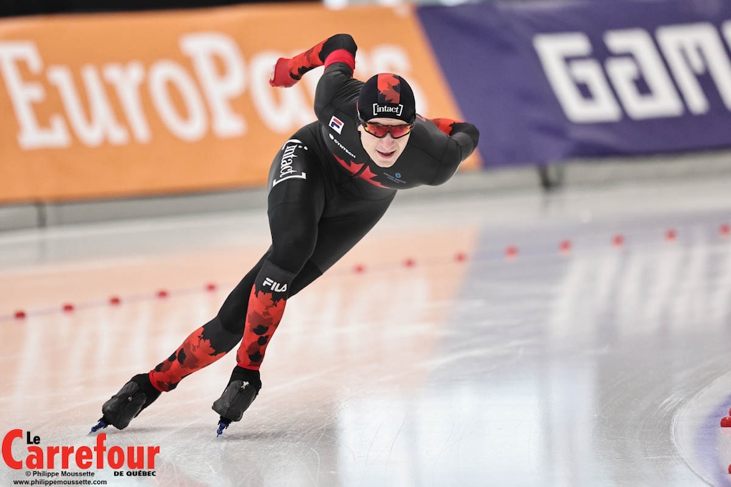 Une première journée à la coupe du monde ISU de patinage de vitesse ...