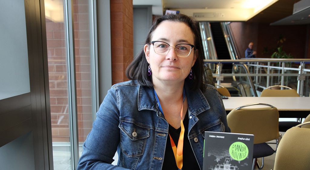 Sandra Dussault joue avec l’épouvante