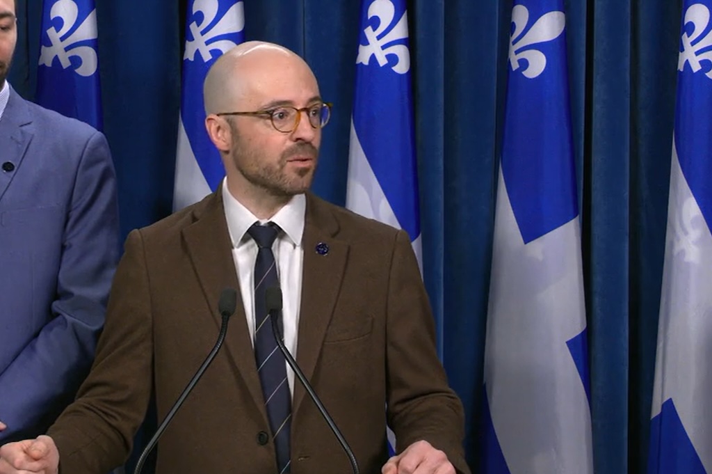 2\2 Souveraineté et immigration : Sol Zanetti dénonce l’approche du PQ