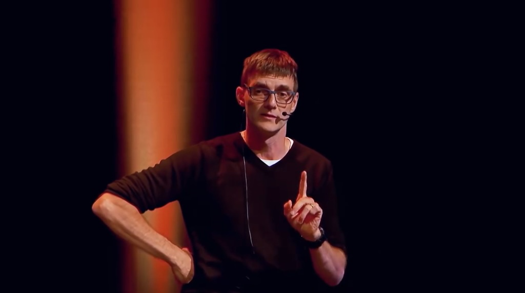 Toucher le fantôme pour le faire disparaître : une expérience qui ...