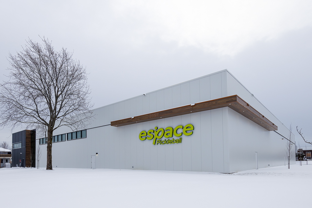 Le premier centre de pickleball ouvre aujourd’hui à Québec – Le ...